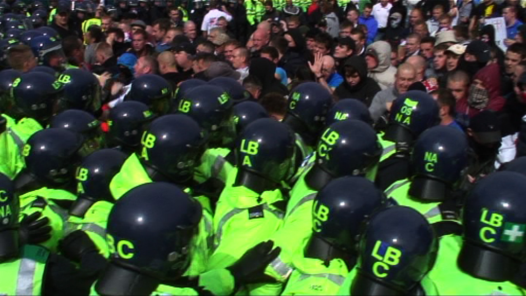 EDL Riot in Bradford – Jason N. Parkinson: Freelance Video Journalist