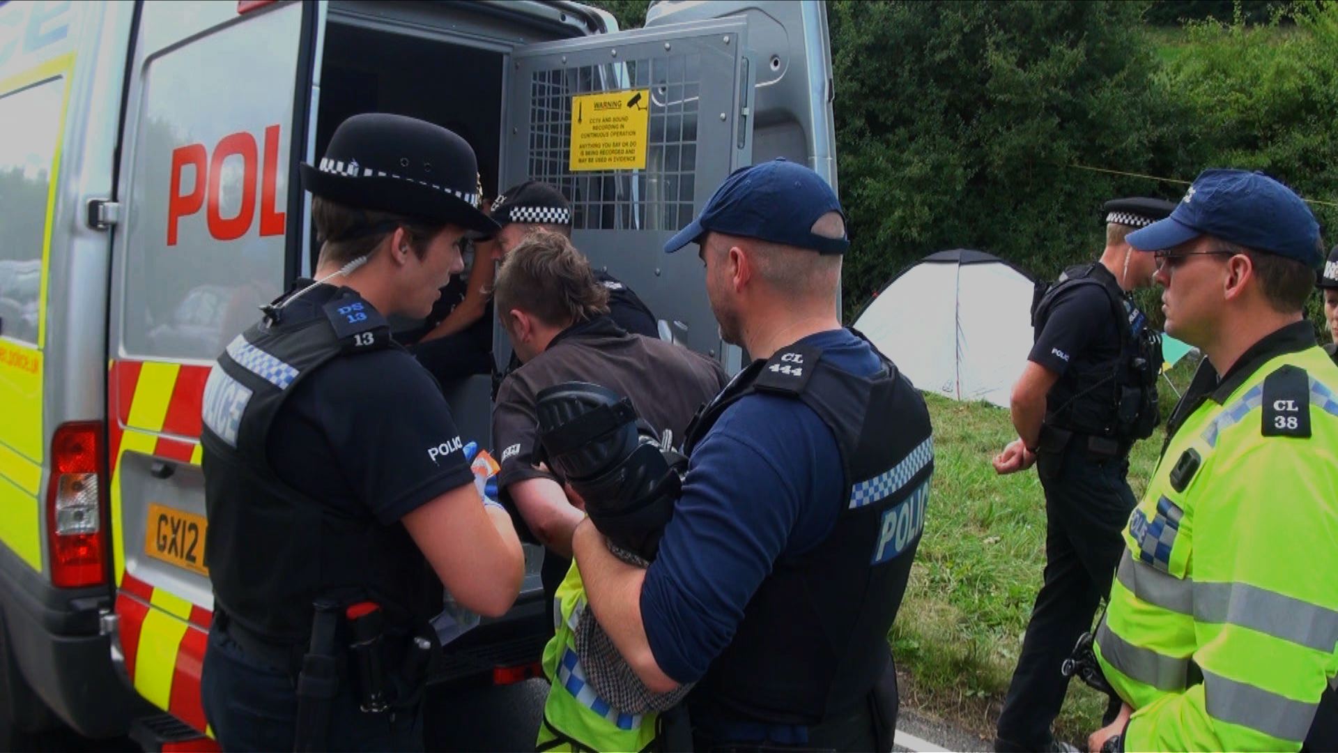 Police Make 29 Arrests at Balcombe Anti-Fracking Protest – Jason N ...