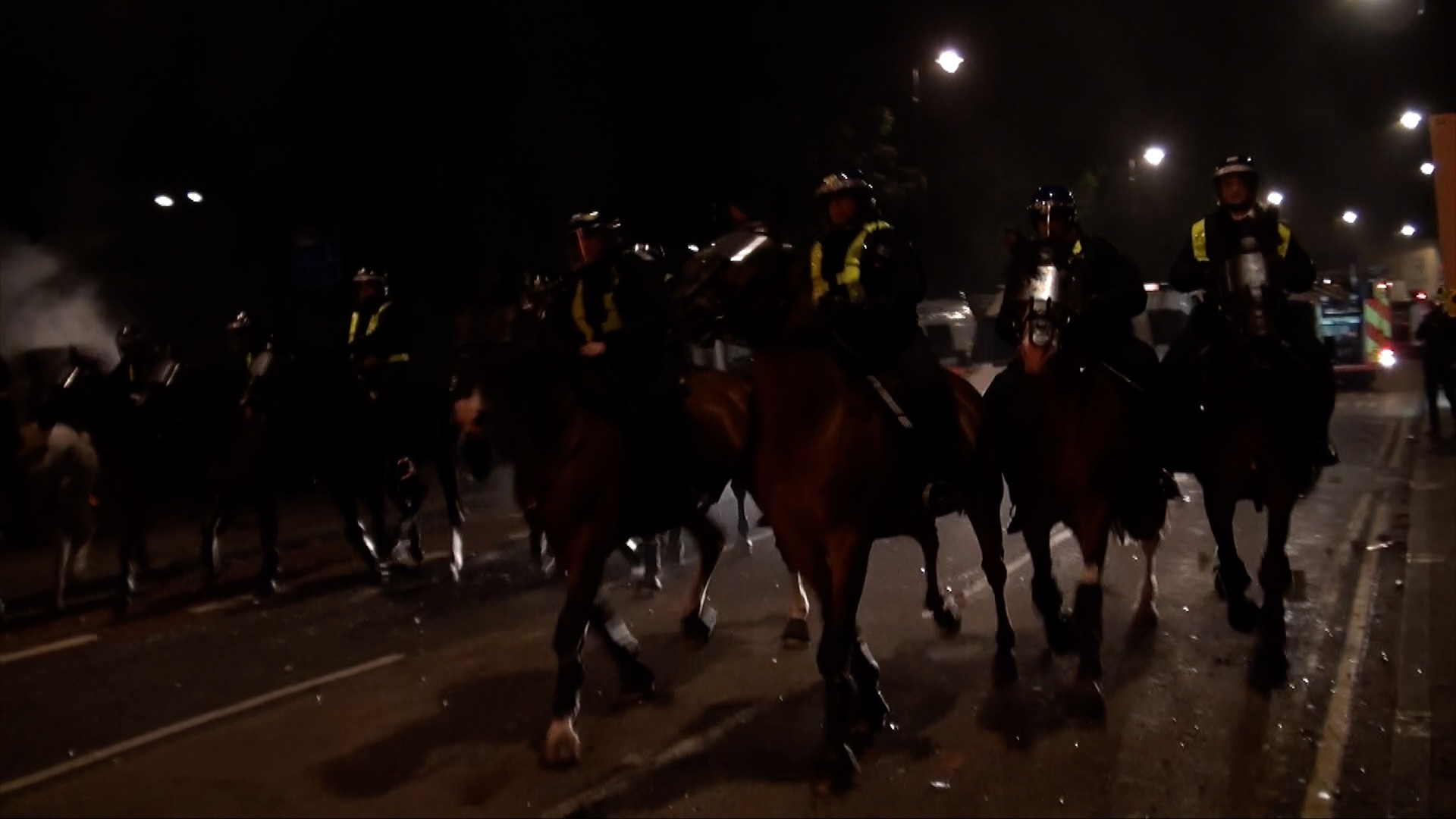 Police Horse Charges on Tottenham Riots – Jason N. Parkinson: Freelance ...